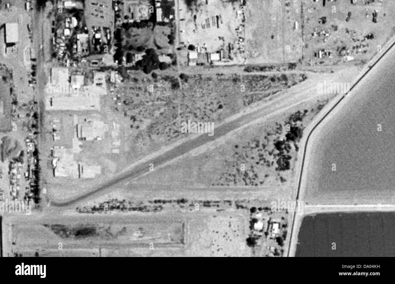 This image depicts a Republic F-84F-25-RE Thunderstreak from the 170th ...