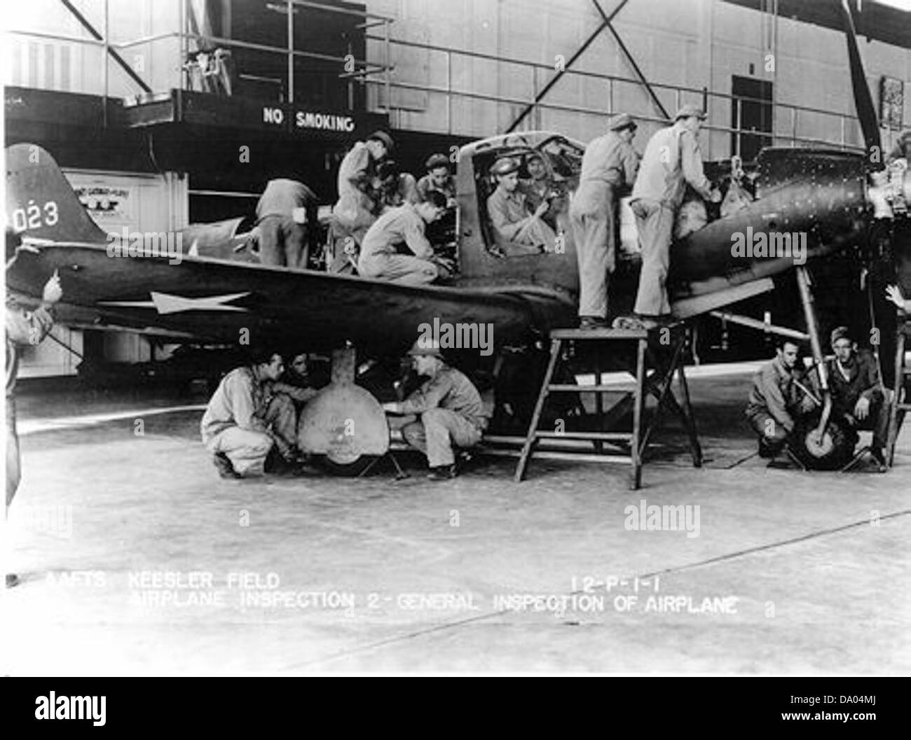 Flight mechanic training at Keesler Field in Mississippi during 1942 ...