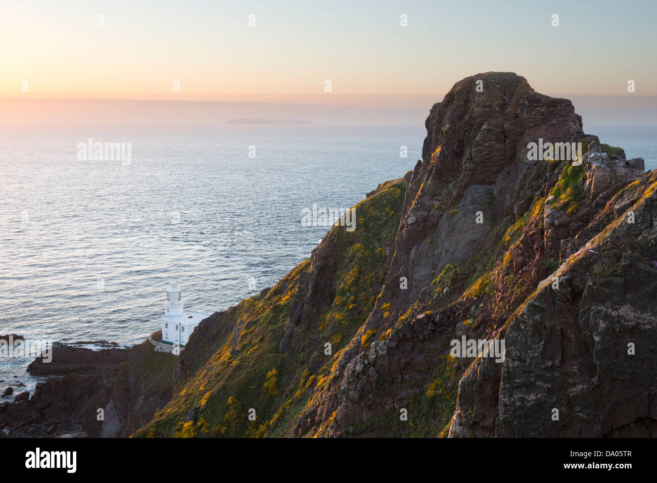 Lundy island lighthouse hi-res stock photography and images - Alamy