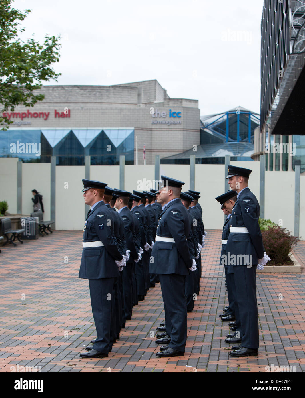 Royal Air Force Uniforms Stock Photos & Royal Air Force Uniforms Stock ...