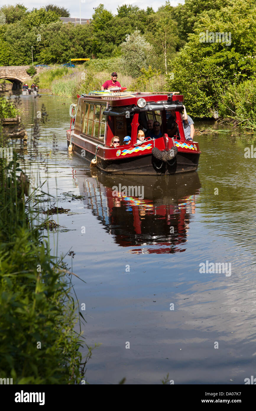 Derbyshire canal system hi-res stock photography and images - Alamy