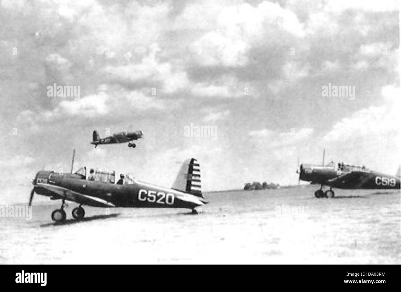 The Cocran BT-13 is a military trainer aircraft used for basic flight ...