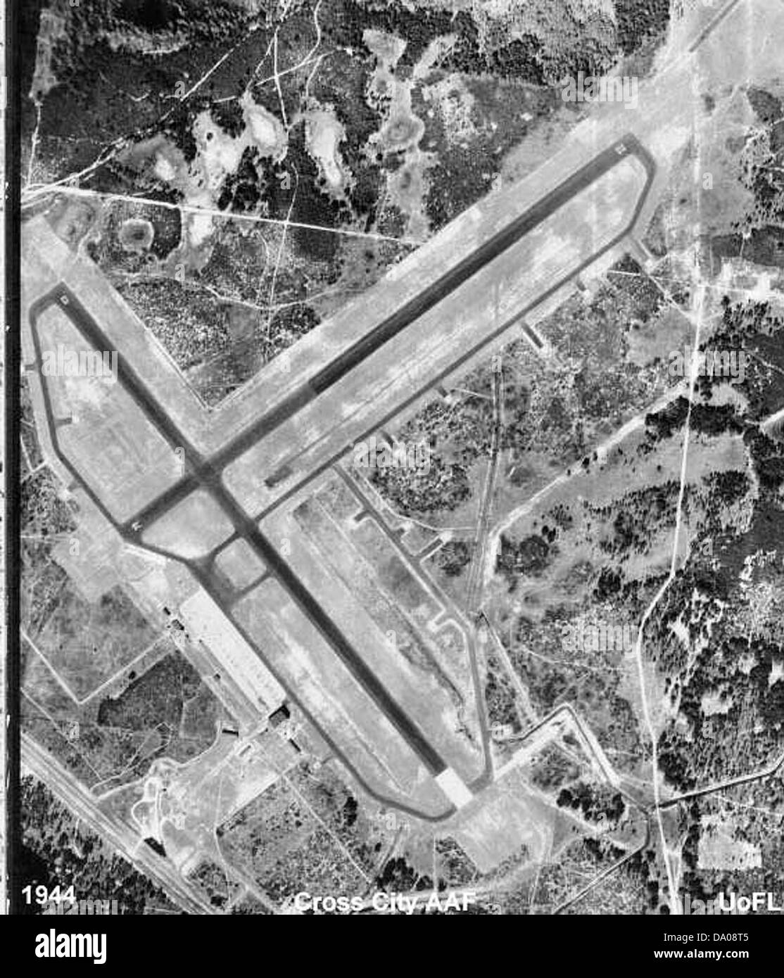 Photographs of american military support hi-res stock photography and ...