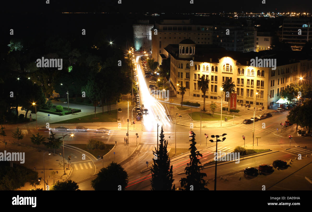 night shoot hanth square in Thessaloniki Greece Stock Photo - Alamy