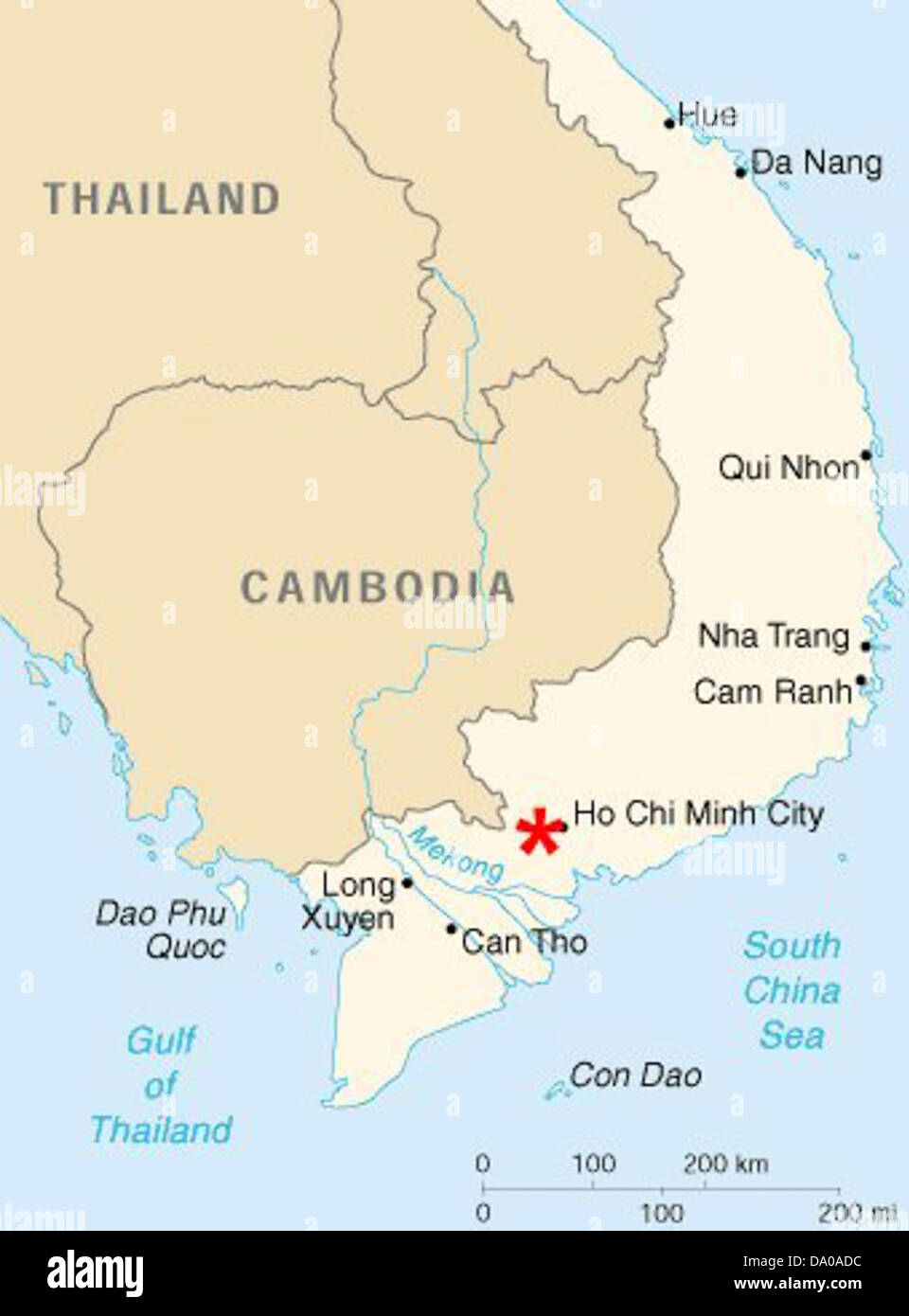 A dot map showing the layout and facilities of Tan Son Nhut Air Base ...