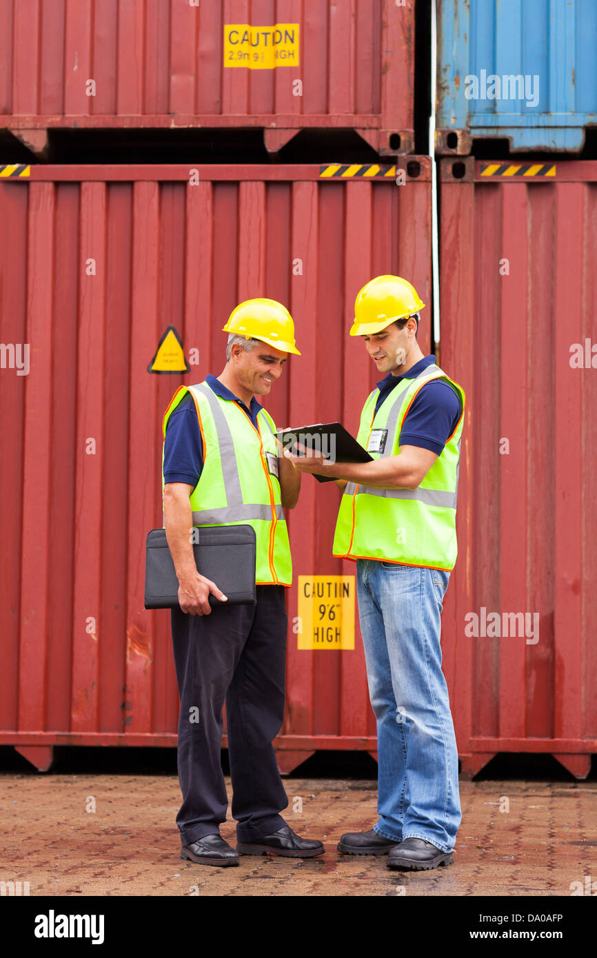 Inspecting shipping containers hi-res stock photography and images - Alamy