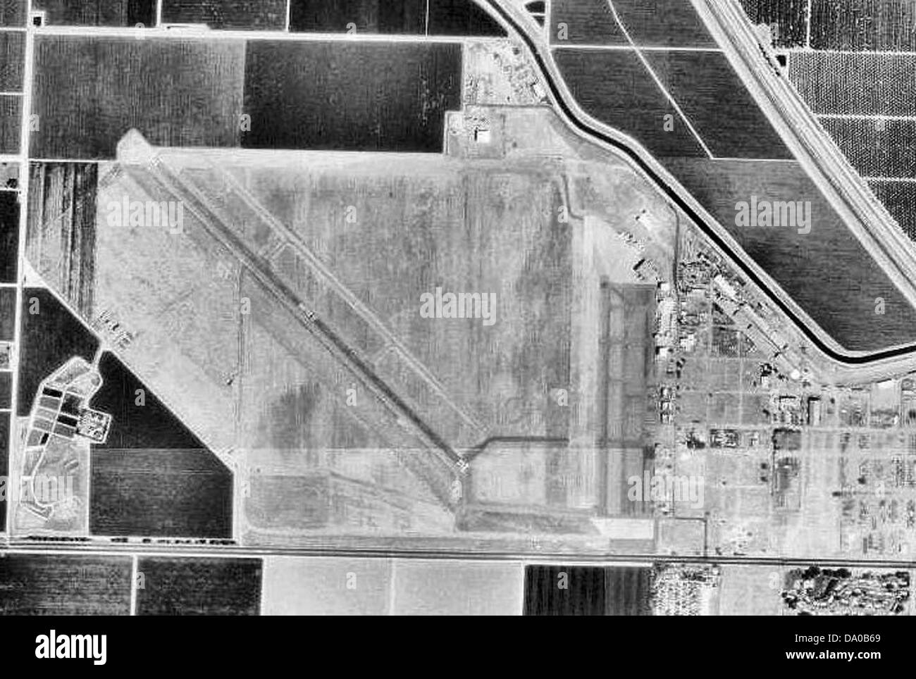 Shafter-Minter Field AirportCA - 4 sep 1994 Stock Photo - Alamy