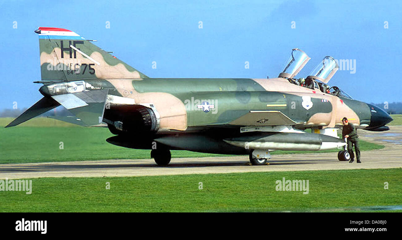 The 113th Tactical Fighter Squadron operated the McDonnell F-4C Phantom ...