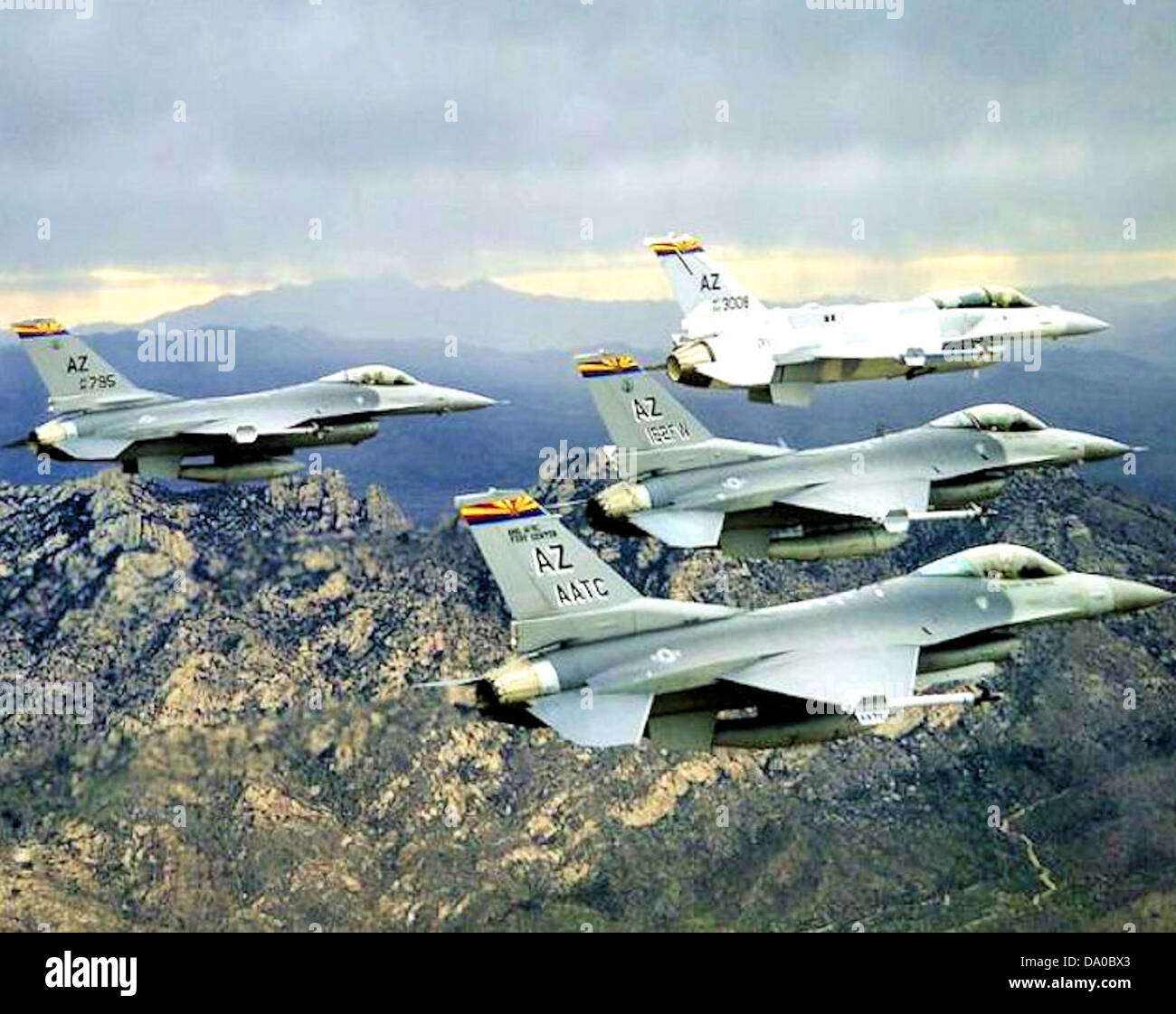 148th Fighter Squadron 4-aircraft F-16 formation Stock Photo - Alamy