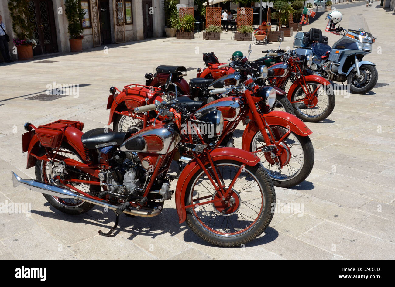 Vintage italian motorcycles hi-res stock photography and images - Alamy