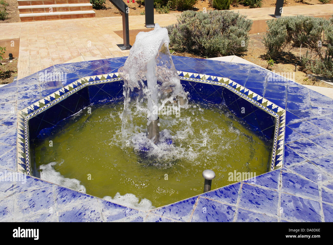 Portugal water splash pool hi-res stock photography and images - Alamy