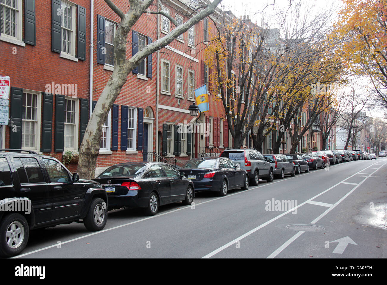 Upscale cars hi-res stock photography and images - Alamy