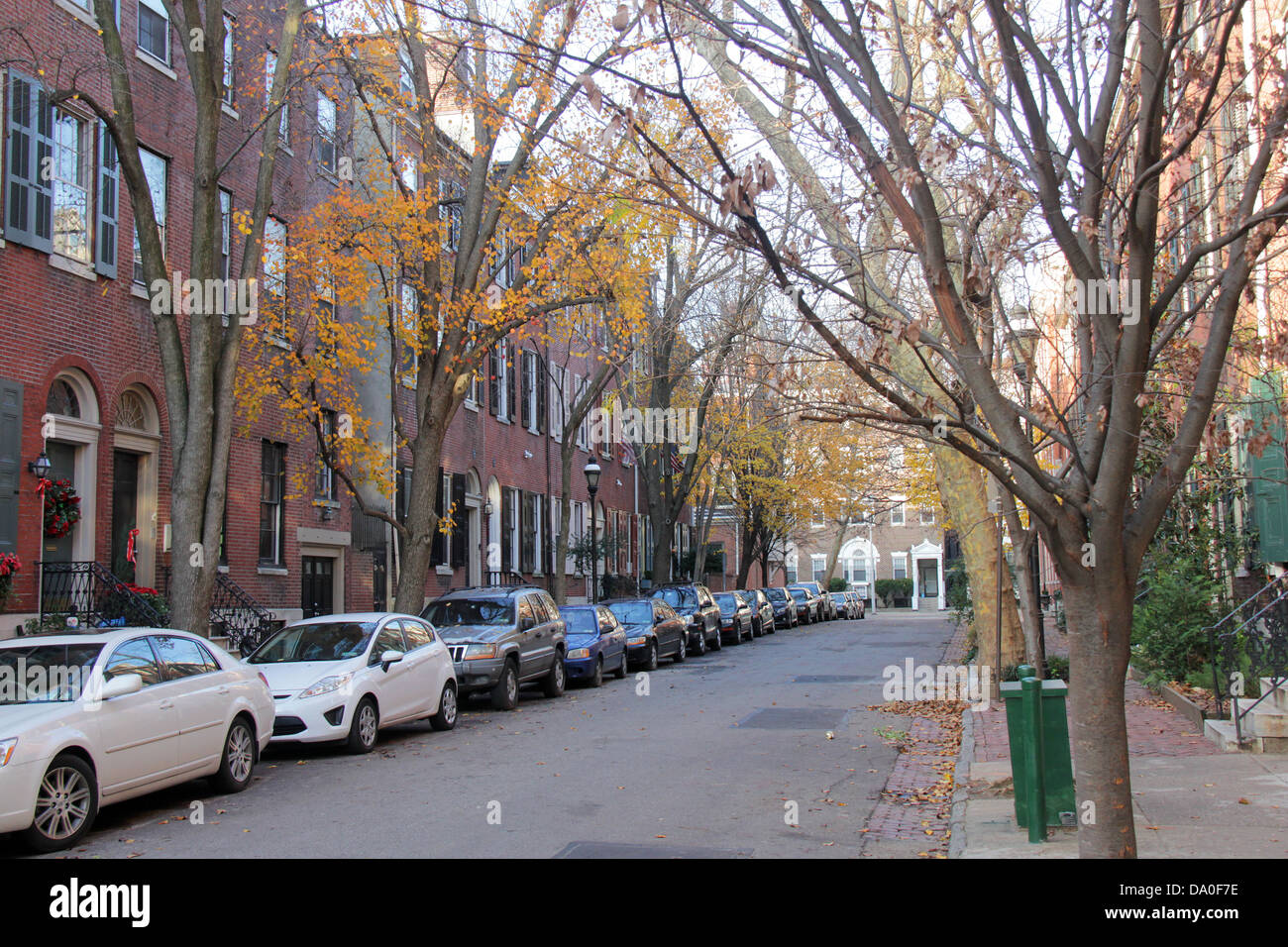 Philadelphia residential block hi-res stock photography and images - Alamy