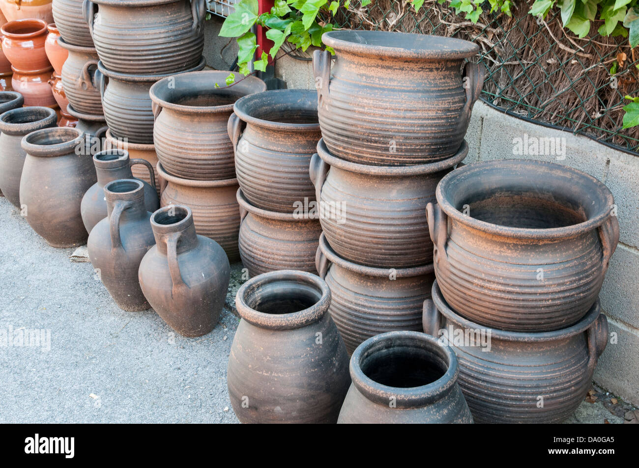 Ceramic craft hi-res stock photography and images - Alamy