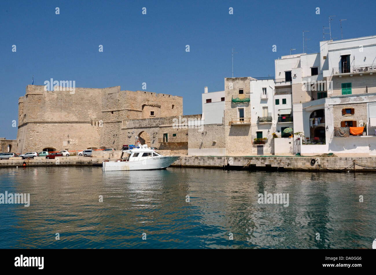Old port and harbour, Monopoli, Puglia, Italy Stock Photo - Alamy