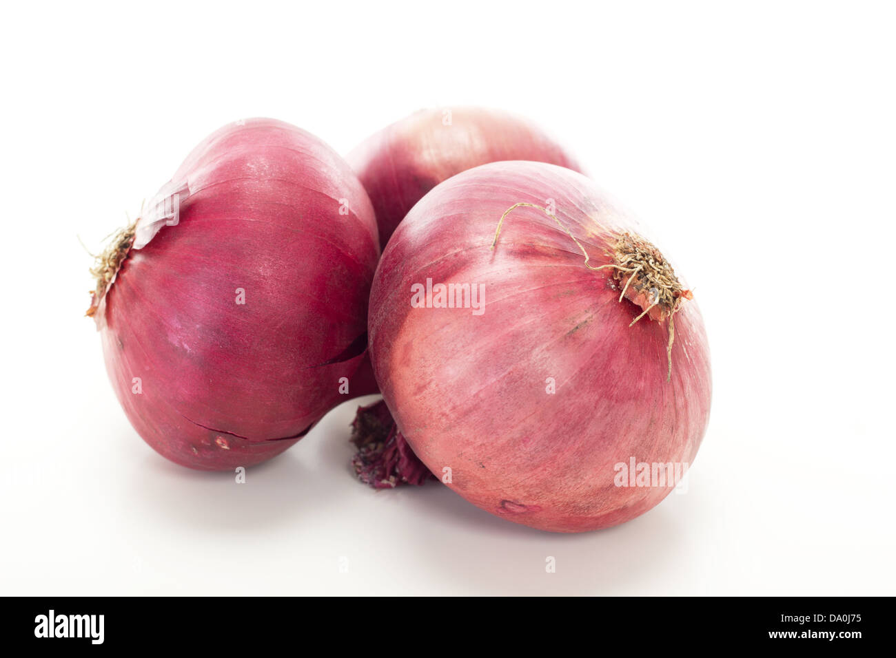 Purple red skin onions hi-res stock photography and images - Alamy