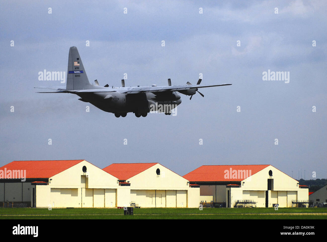 908th airlift wing hi-res stock photography and images - Alamy