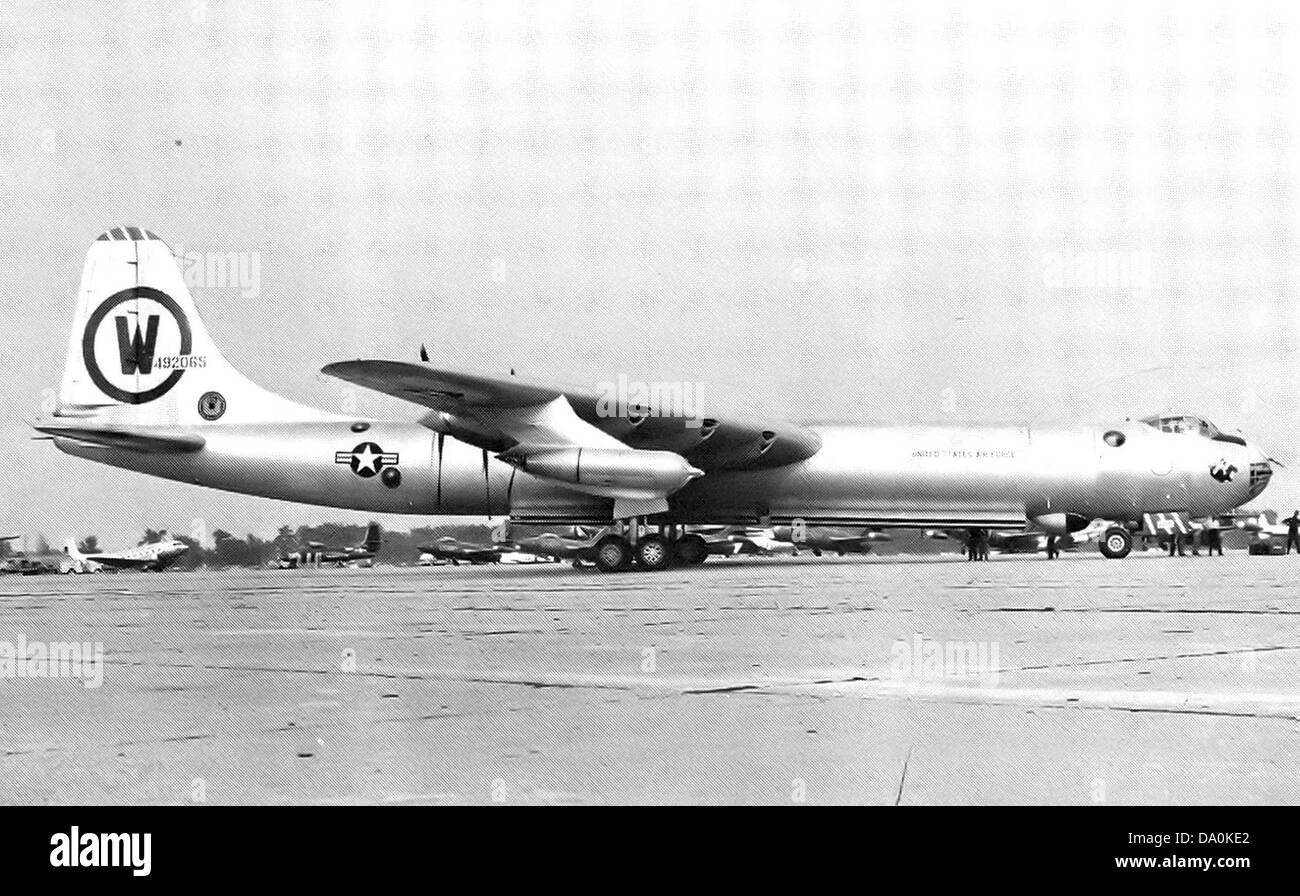The 92d Bombardment Wing operated the B-36B Peacemaker, a long-range ...