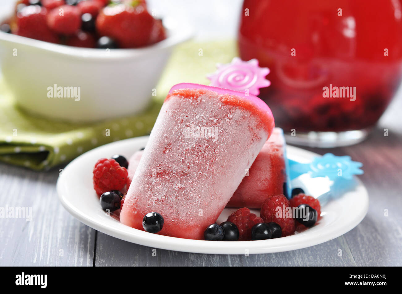 homemade strawberry ice cream with fresh berries Stock Photo - Alamy