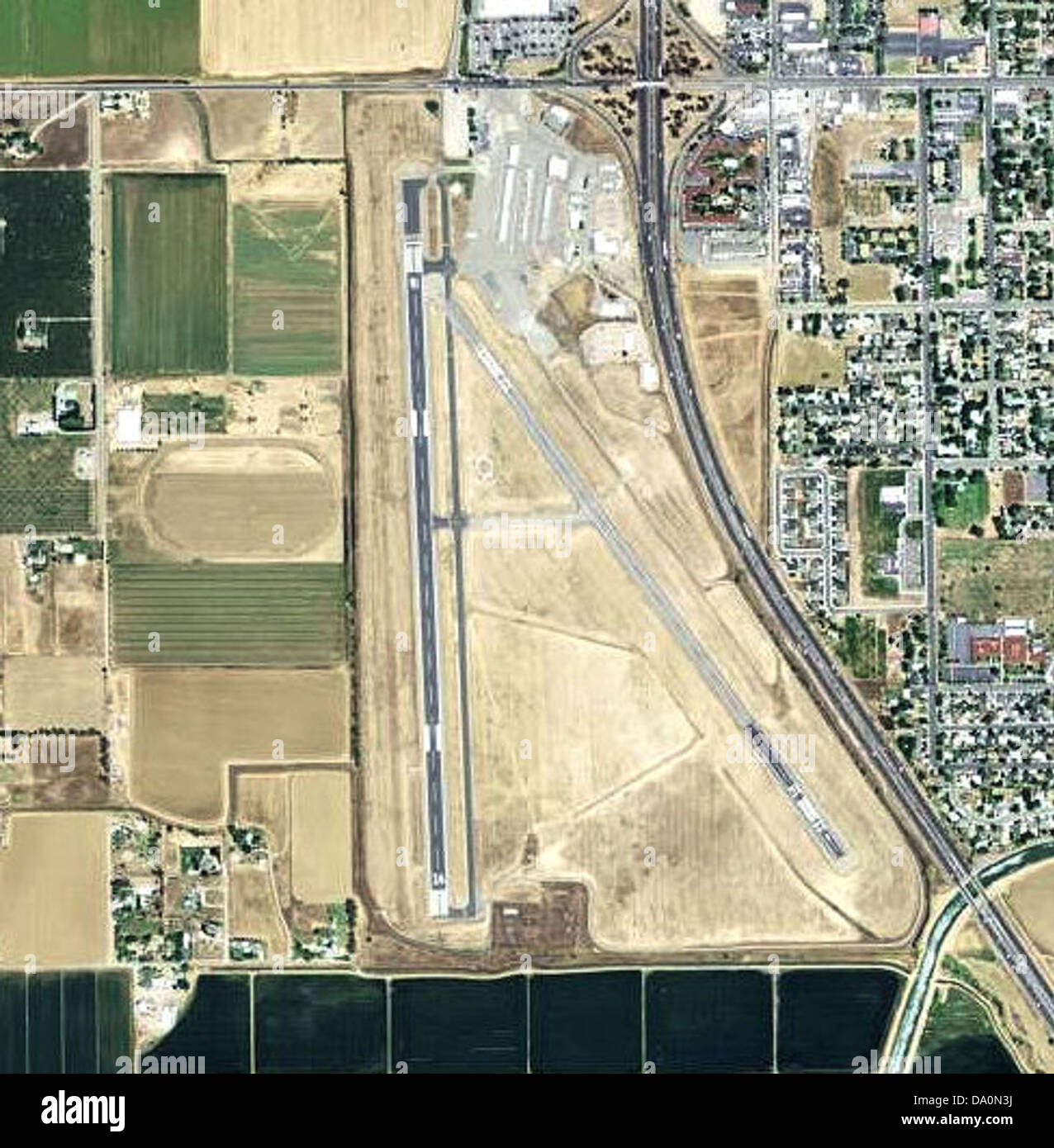 Willows-Glenn County Airport- California Stock Photo - Alamy