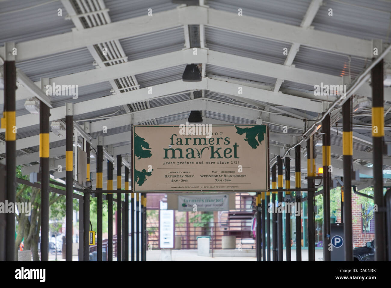 Kerrytown historic market district hi-res stock photography and images ...