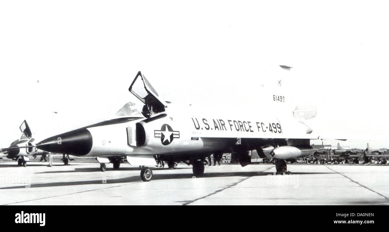 438th Fighter-Interceptor Squadron Convair F-102A-80-CO Delta Dagger 56 ...