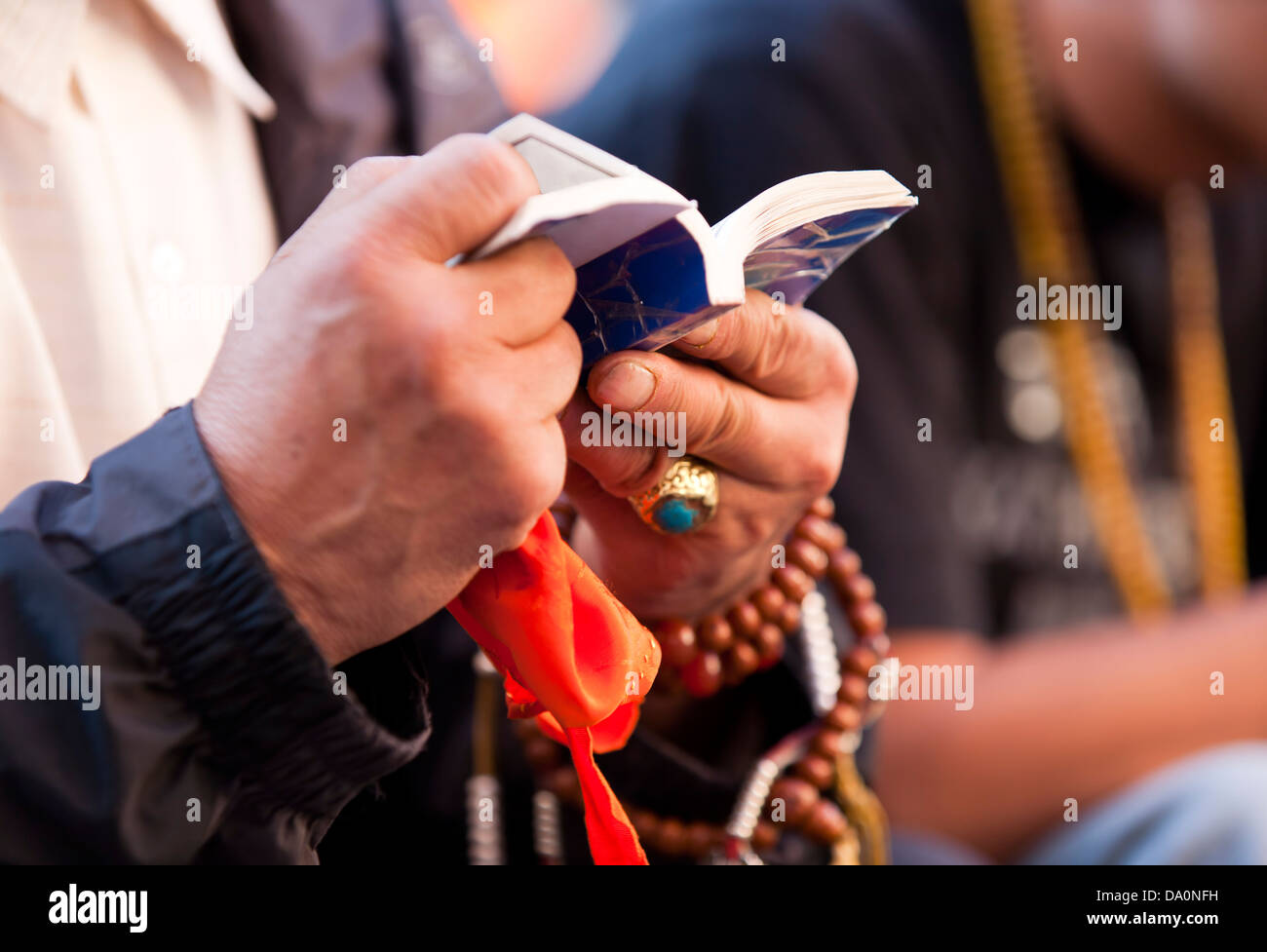 Tibetan sutra hi-res stock photography and images - Alamy