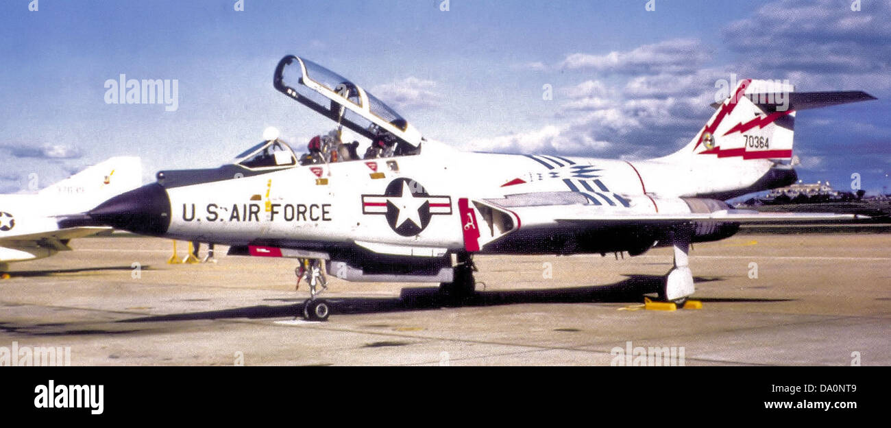 1970 jet airplane hi-res stock photography and images - Alamy