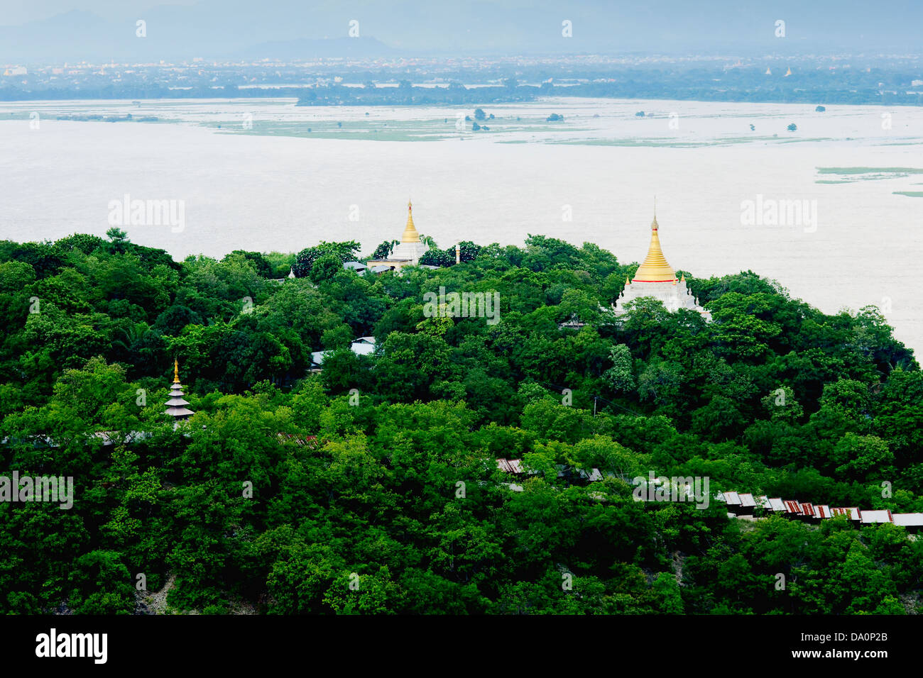 Myanmar river floods hi-res stock photography and images - Alamy