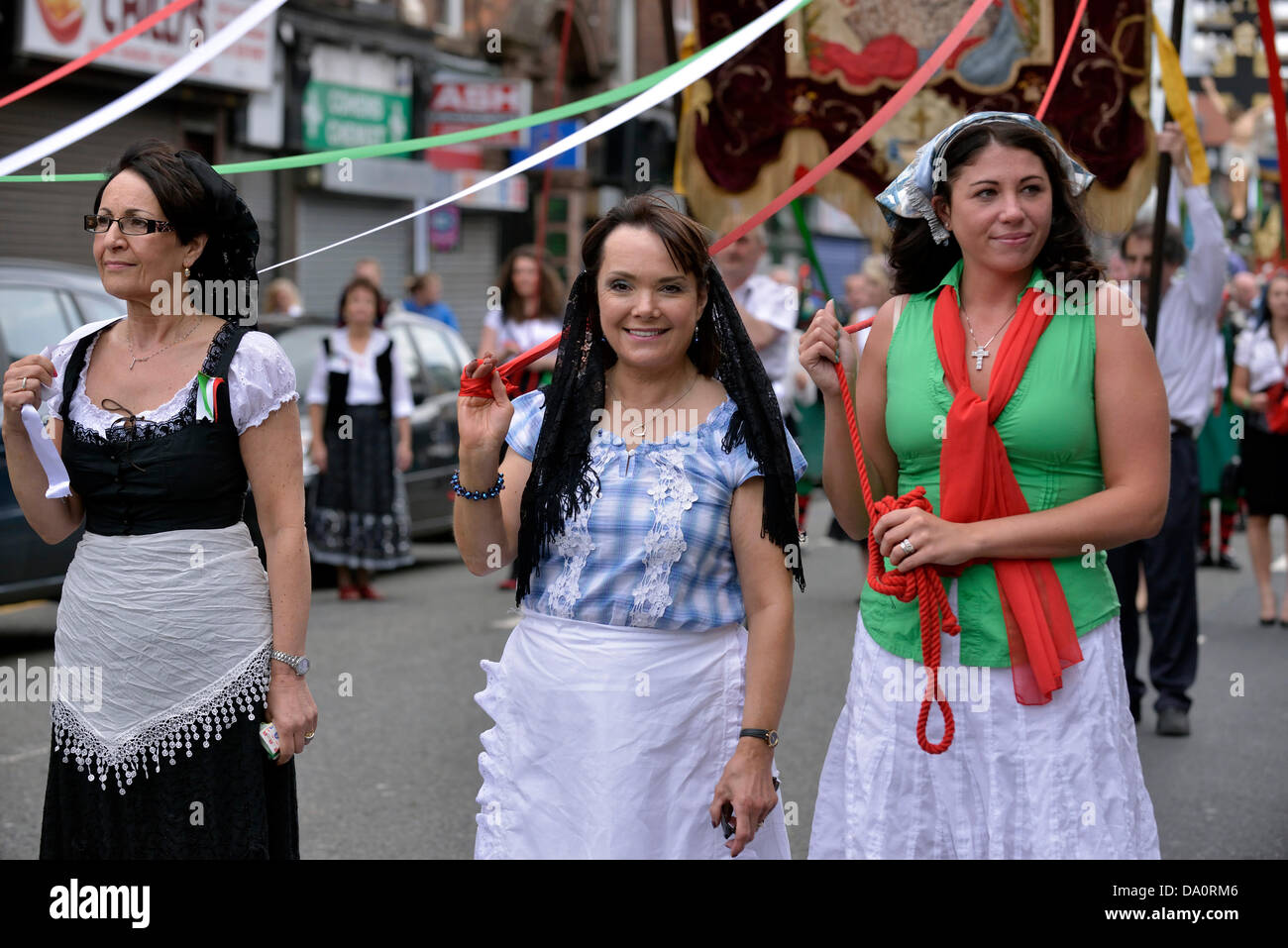 Manchester italian walk city centre hi-res stock photography and images ...