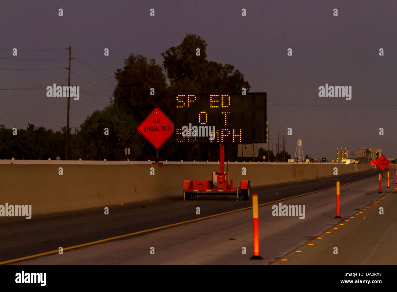 Lane Closure and Road Construction signs along California's Highway 99 ...
