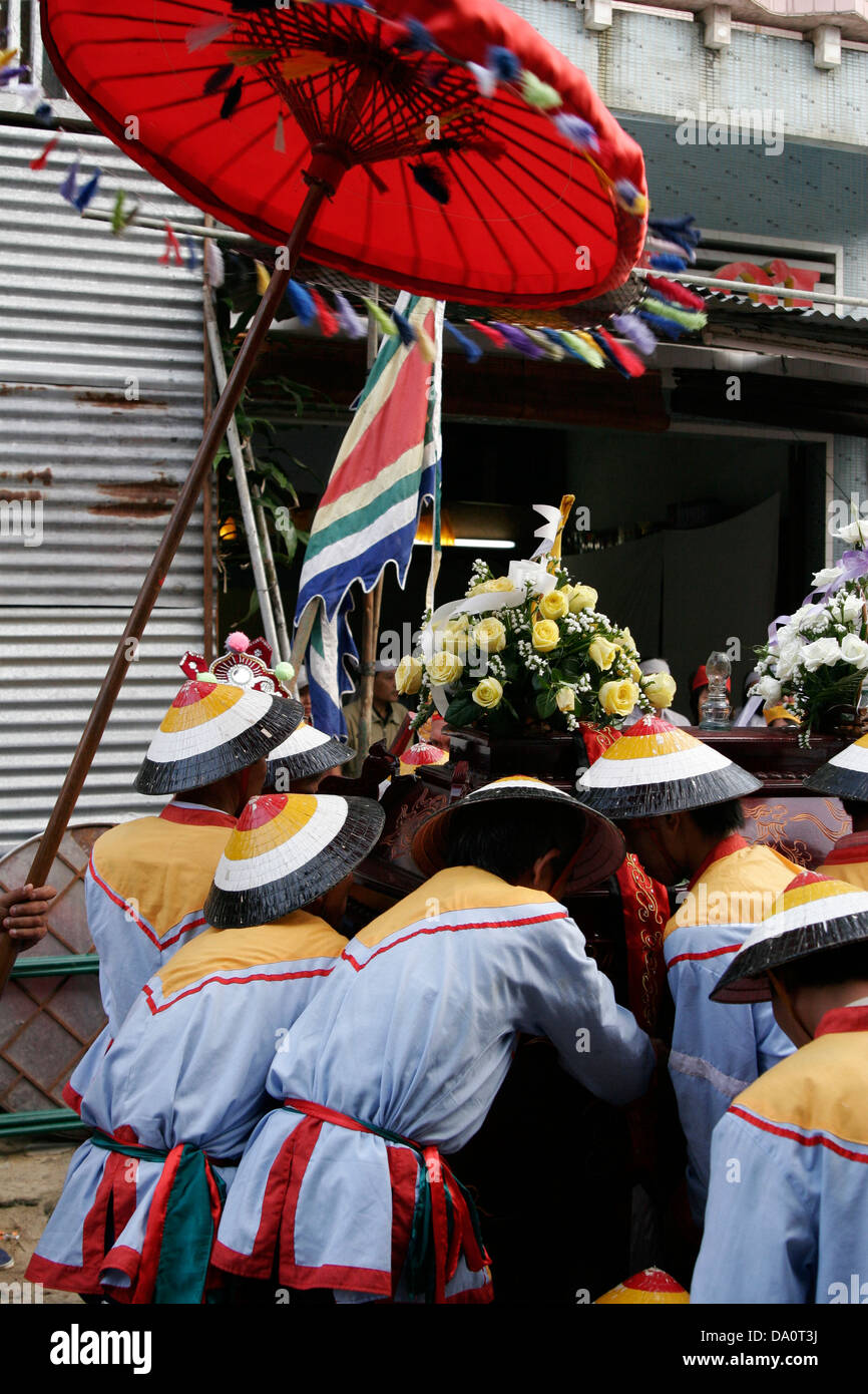 Buddhism Funeral Procession High Resolution Stock Photography and ...