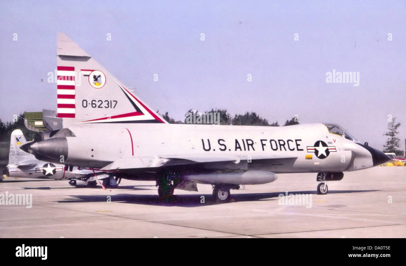 USAF Air Defense Weapons Center Convair TF-102A-38-CO Delta Dagger 56 ...