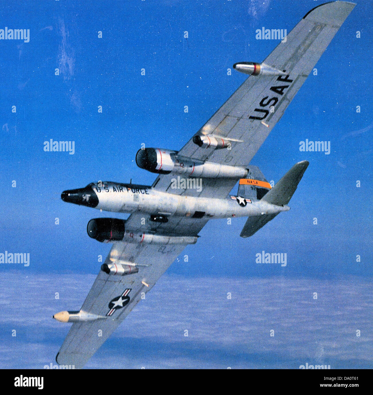 USAF WB-57F In Flight Stock Photo - Alamy