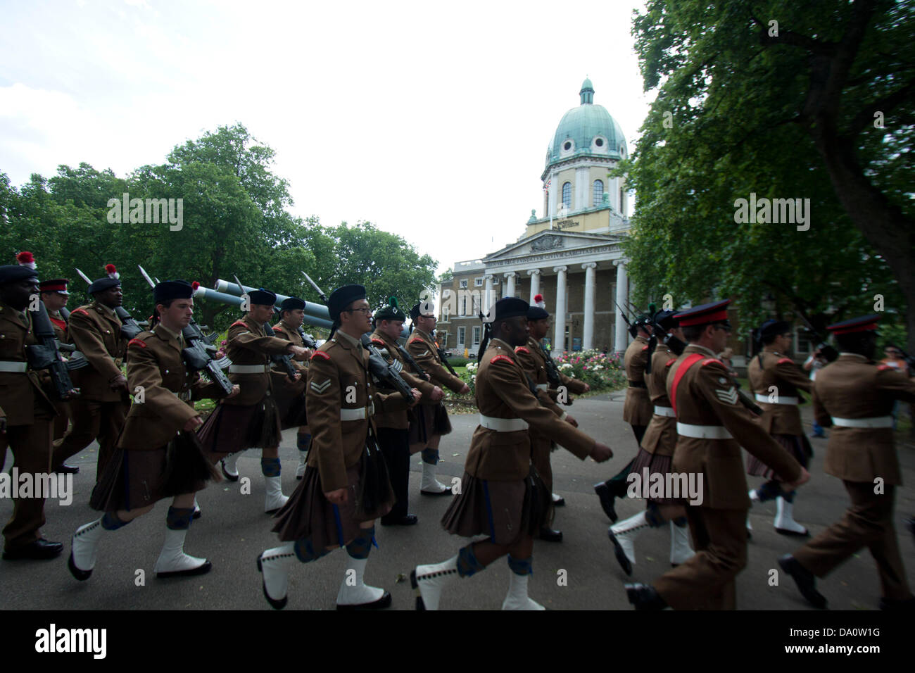 Royal marines reserve hi-res stock photography and images - Alamy