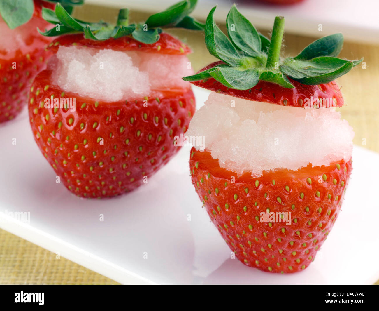 Frozen fruit canapes hi-res stock photography and images - Alamy