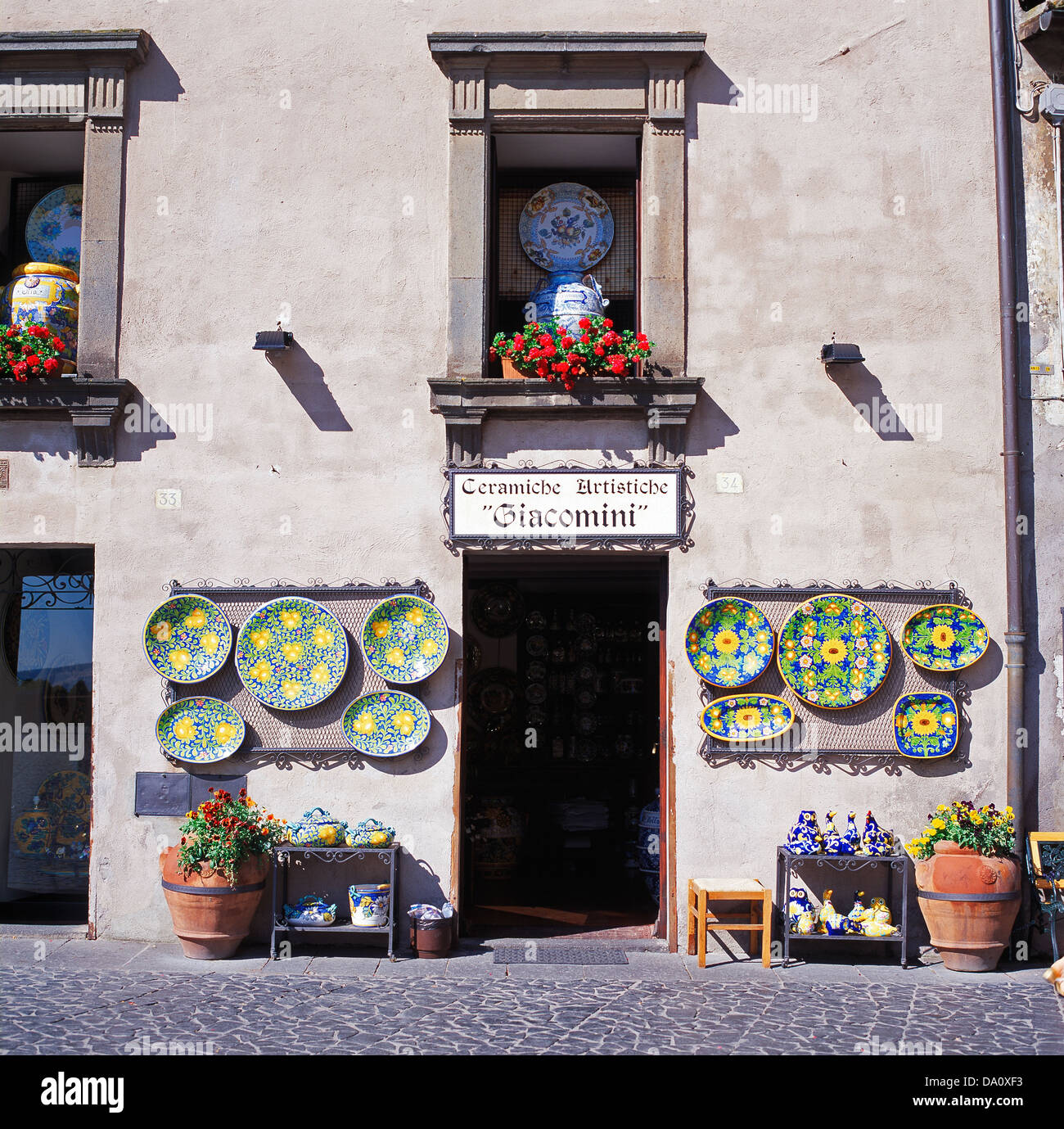 Ceramic decorative cottage hi-res stock photography and images - Alamy