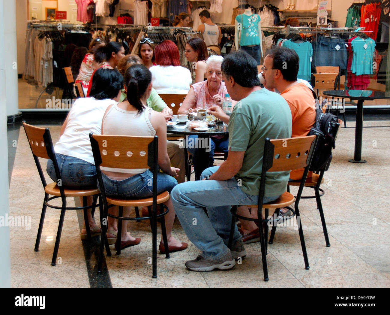 Mall in santos hi-res stock photography and images - Alamy