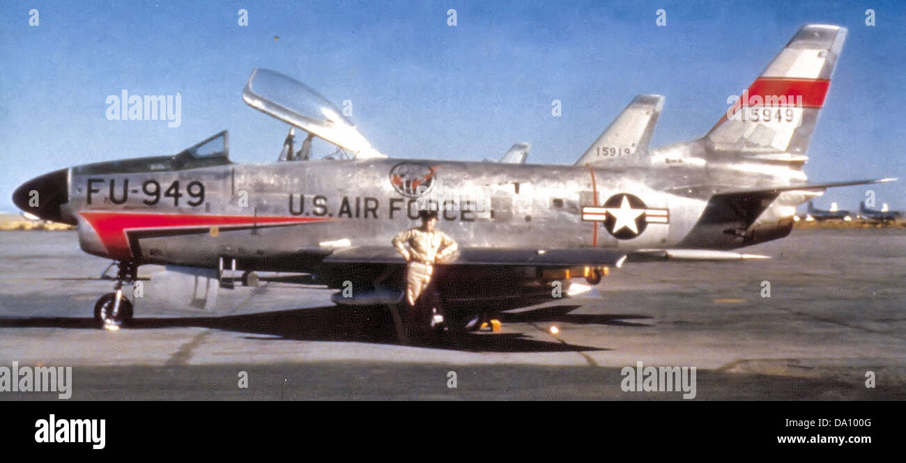 North american f 86d sabre hi-res stock photography and images - Alamy