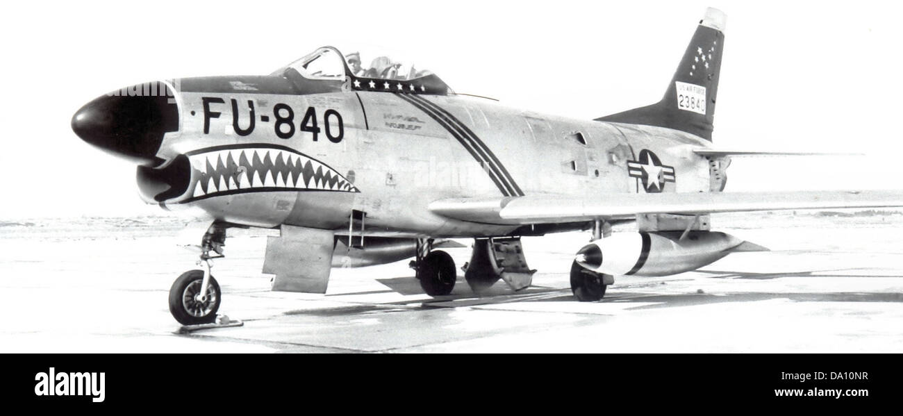 North american f 86d sabre hi-res stock photography and images - Alamy