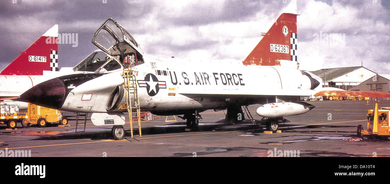 57th Fighter-Interceptor Squadron Convair TF-102A-45-CO Delta Dagger 56 ...