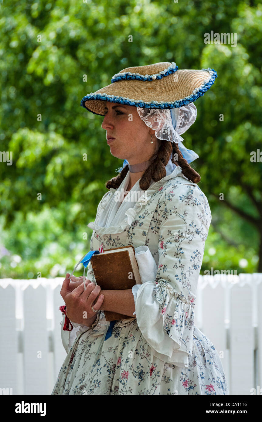 Revolutionary war reenactment at colonial williamsburg hi-res stock ...