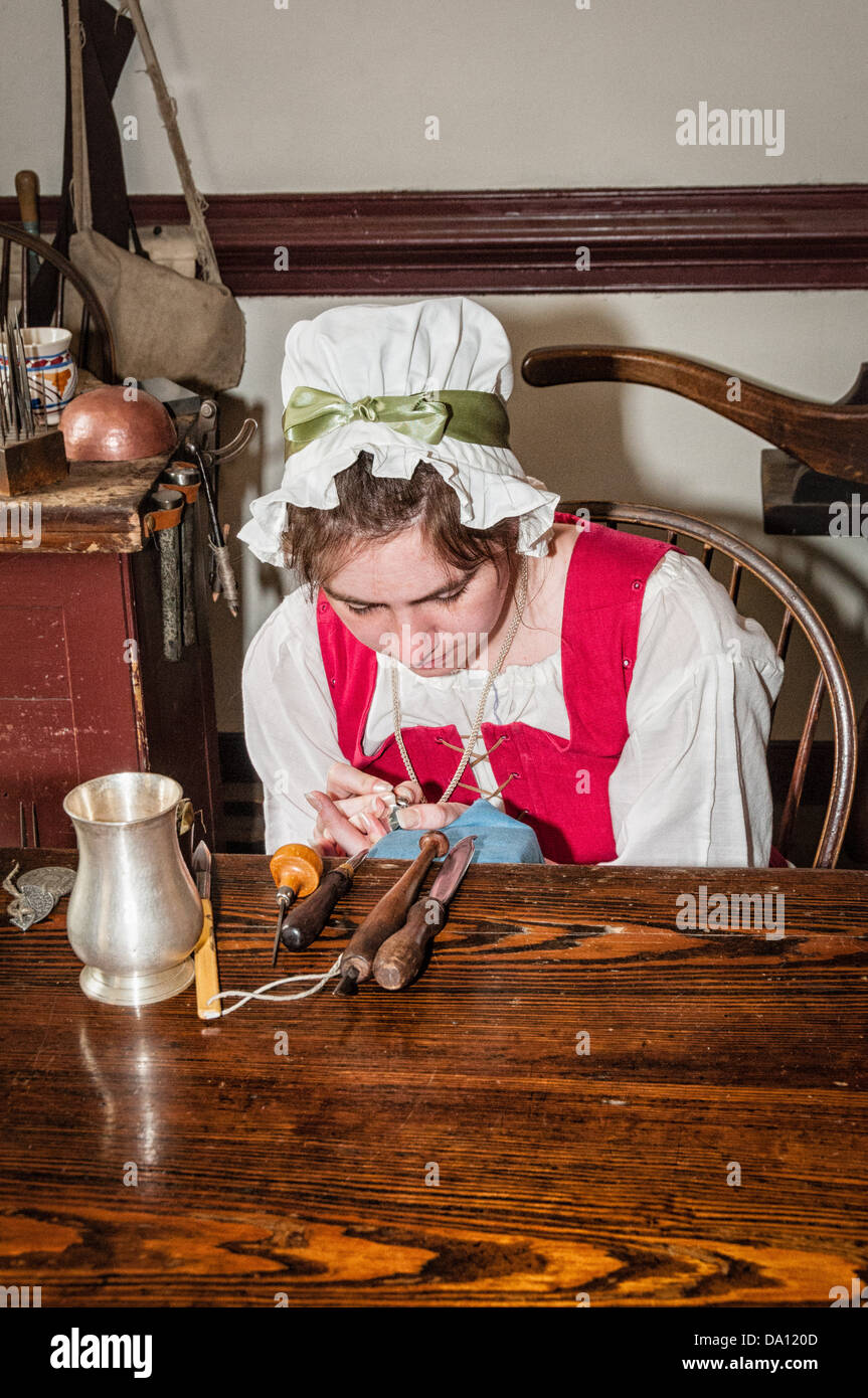 Colonial silversmith hi-res stock photography and images - Alamy