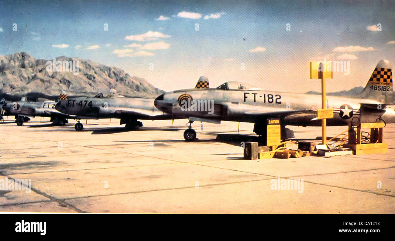 Fighter weapons school hi-res stock photography and images - Alamy