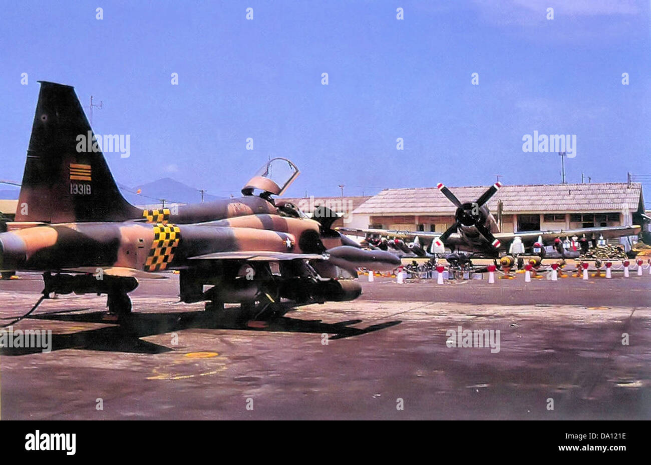 VNAF F-5E Tiger II and A-1 Skyraider - Da Nang 1973 Stock Photo - Alamy