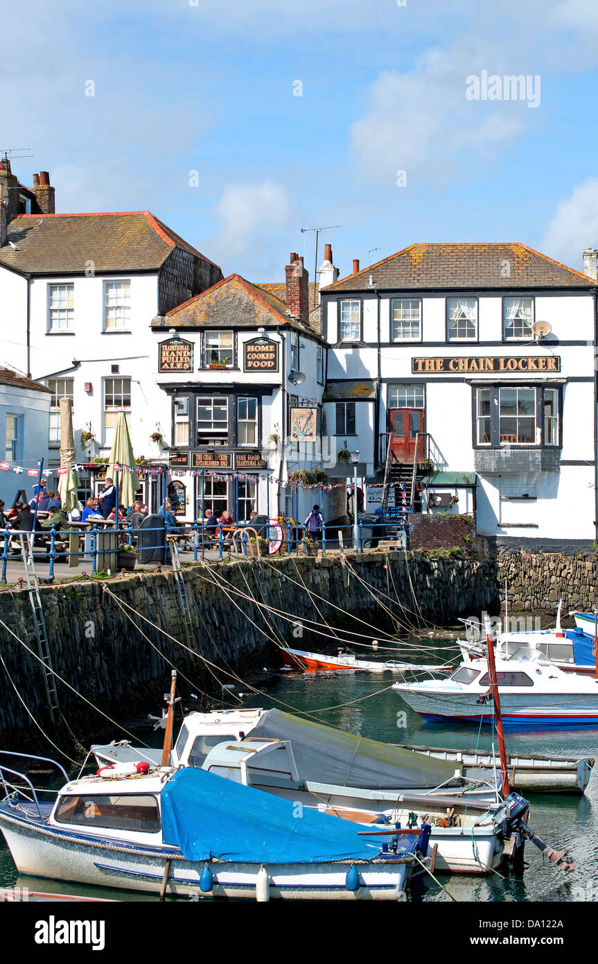 Falmouth harbour cornwall hi-res stock photography and images - Alamy