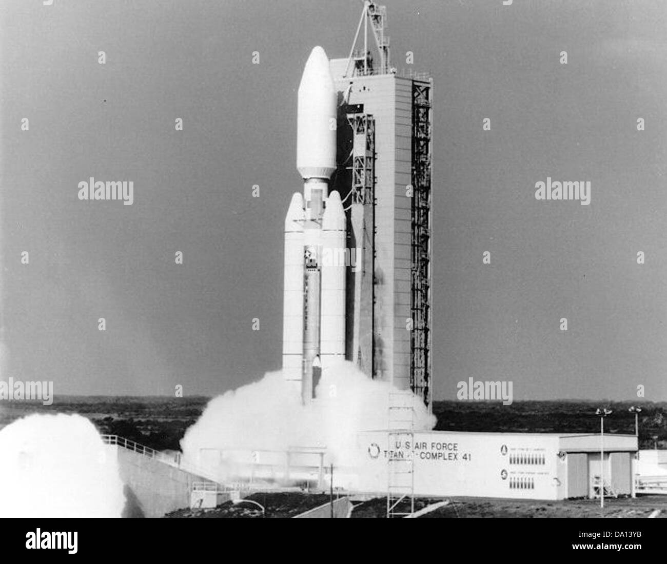 The first launch of the TITAN IV rocket took place at Complex 41 on ...