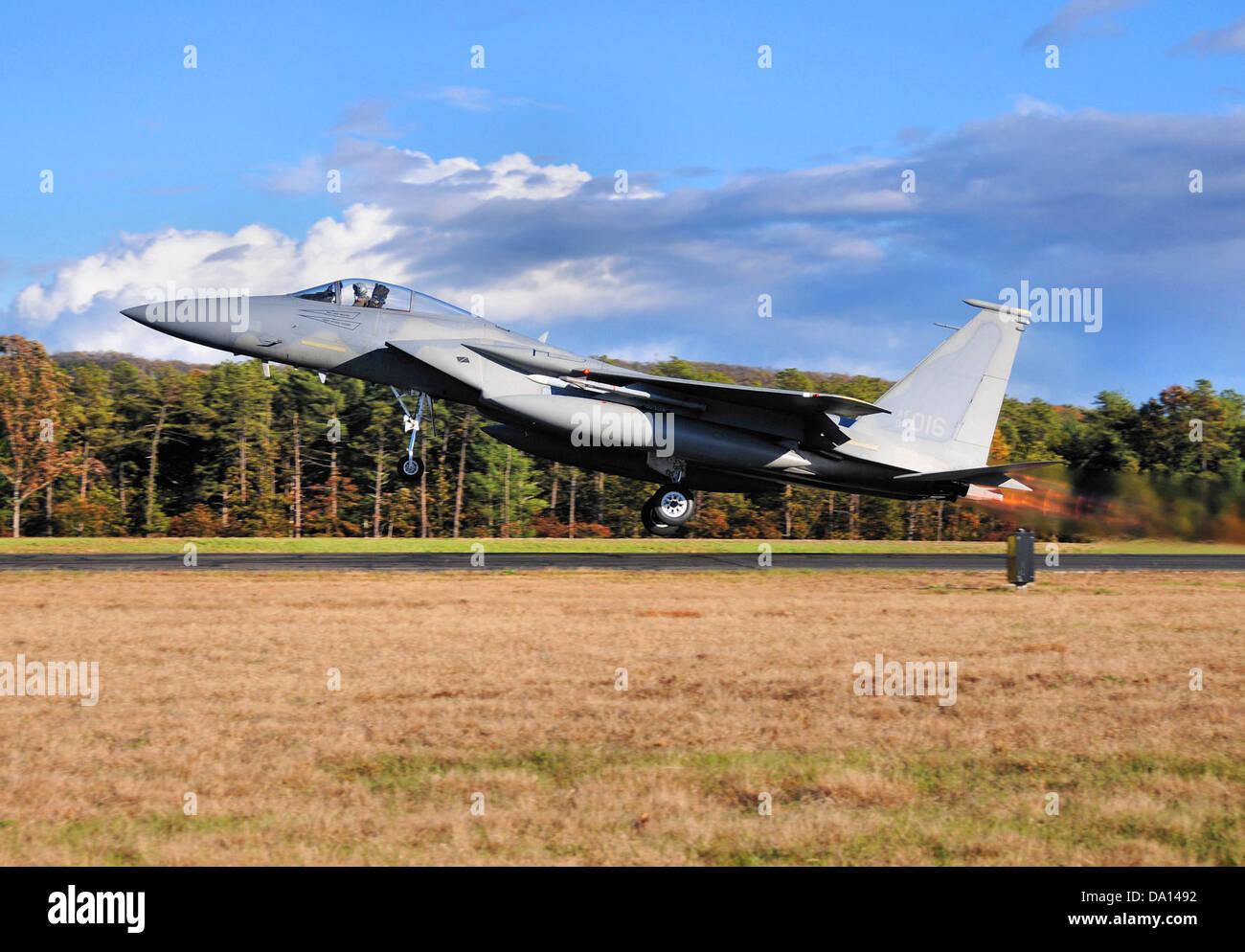 104th Fighter Wing F-16 Eagle Stock Photo - Alamy