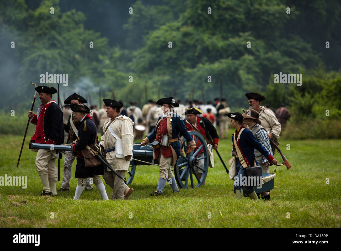 Lancaster, Pennsylvania - Revolutionary War Reenactors gather at an ... Lancaster, Pennsylvania - Revolutionary War Reenactors gather at an ...