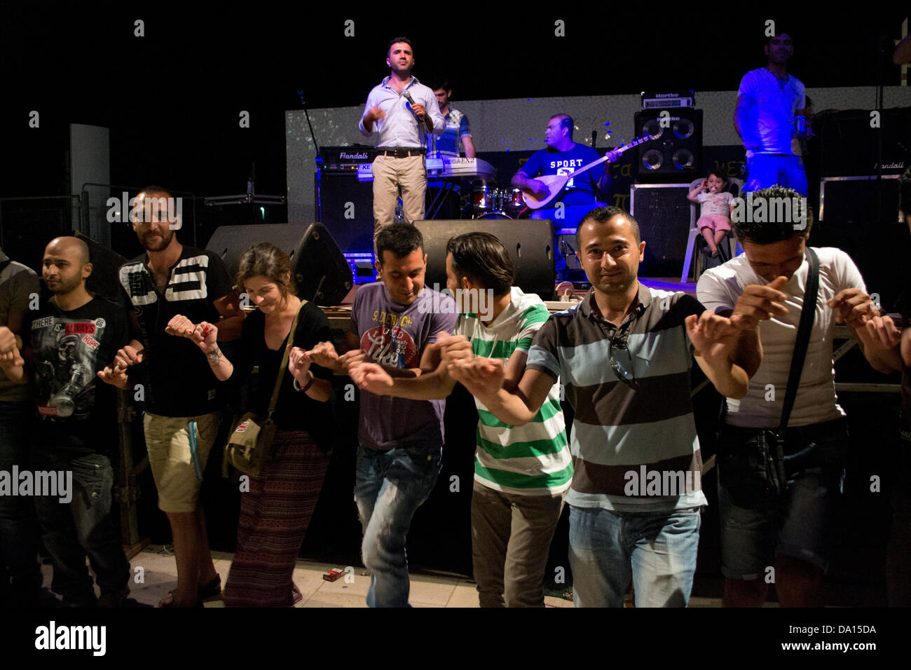 Kurdish Dance High Resolution Stock Photography and Images - Alamy